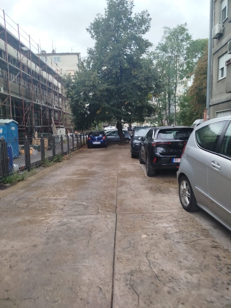 PRODAJE SE STAN U BEOGRADU JEDNOIPOSOBAN, PARKING | Terazije 26, Beograd